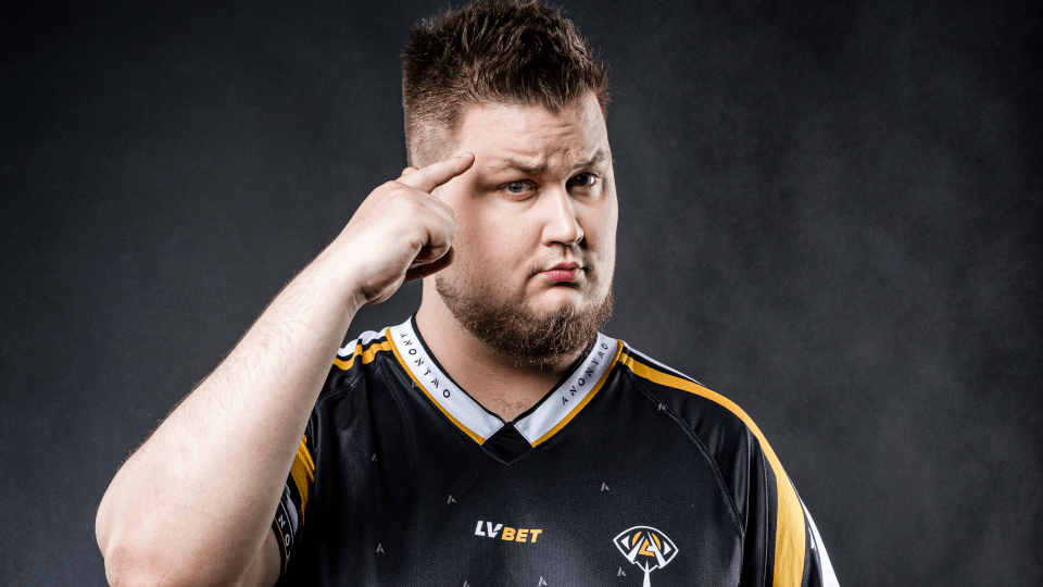 Poznaliśmy nową drużynę Janusza "Snaxa" Pogorzelskiego? - ESPORT NOW